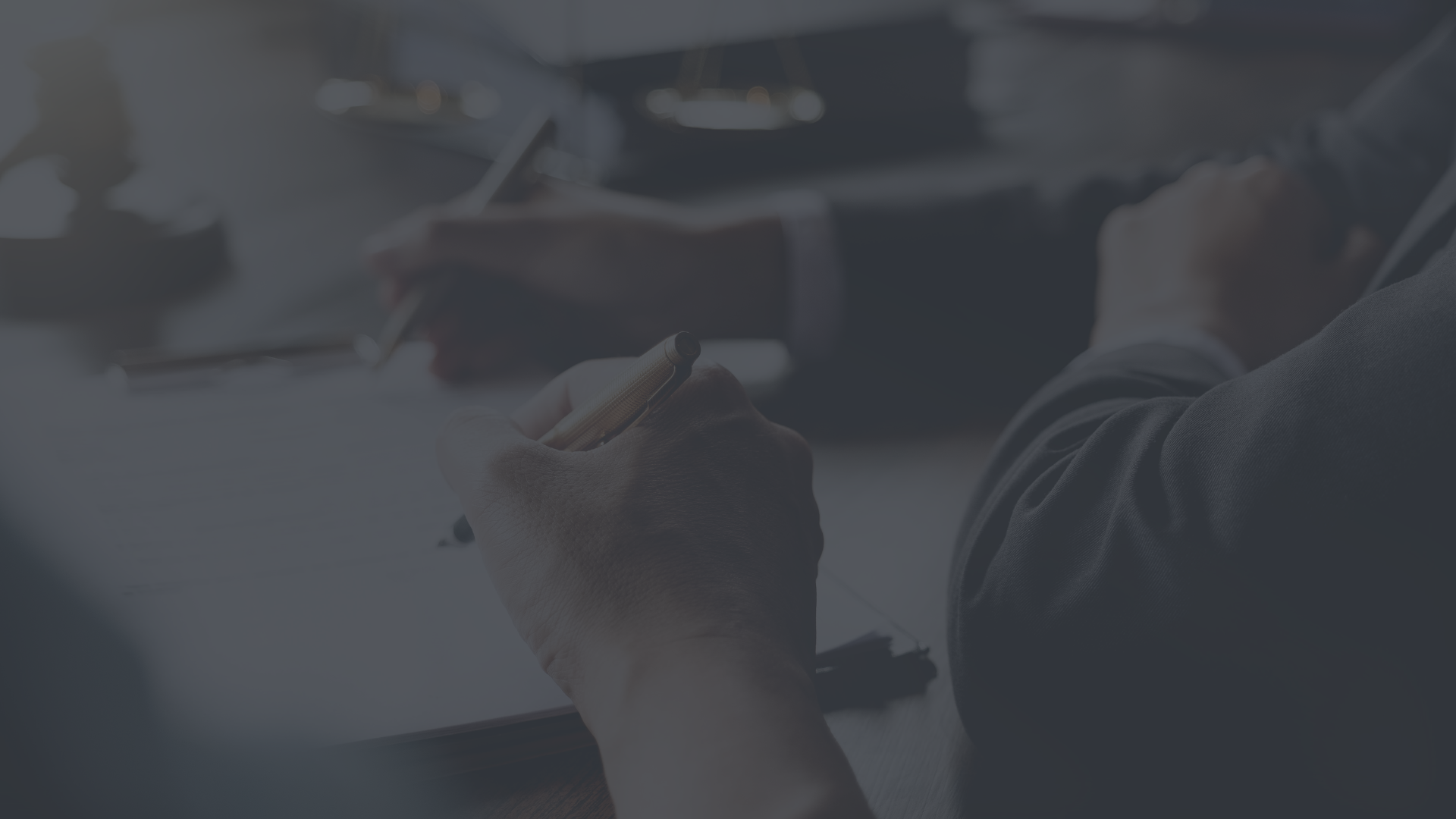 Grafólogos, Documentólogos y Químicos – Colegio Colombiano de Peritos